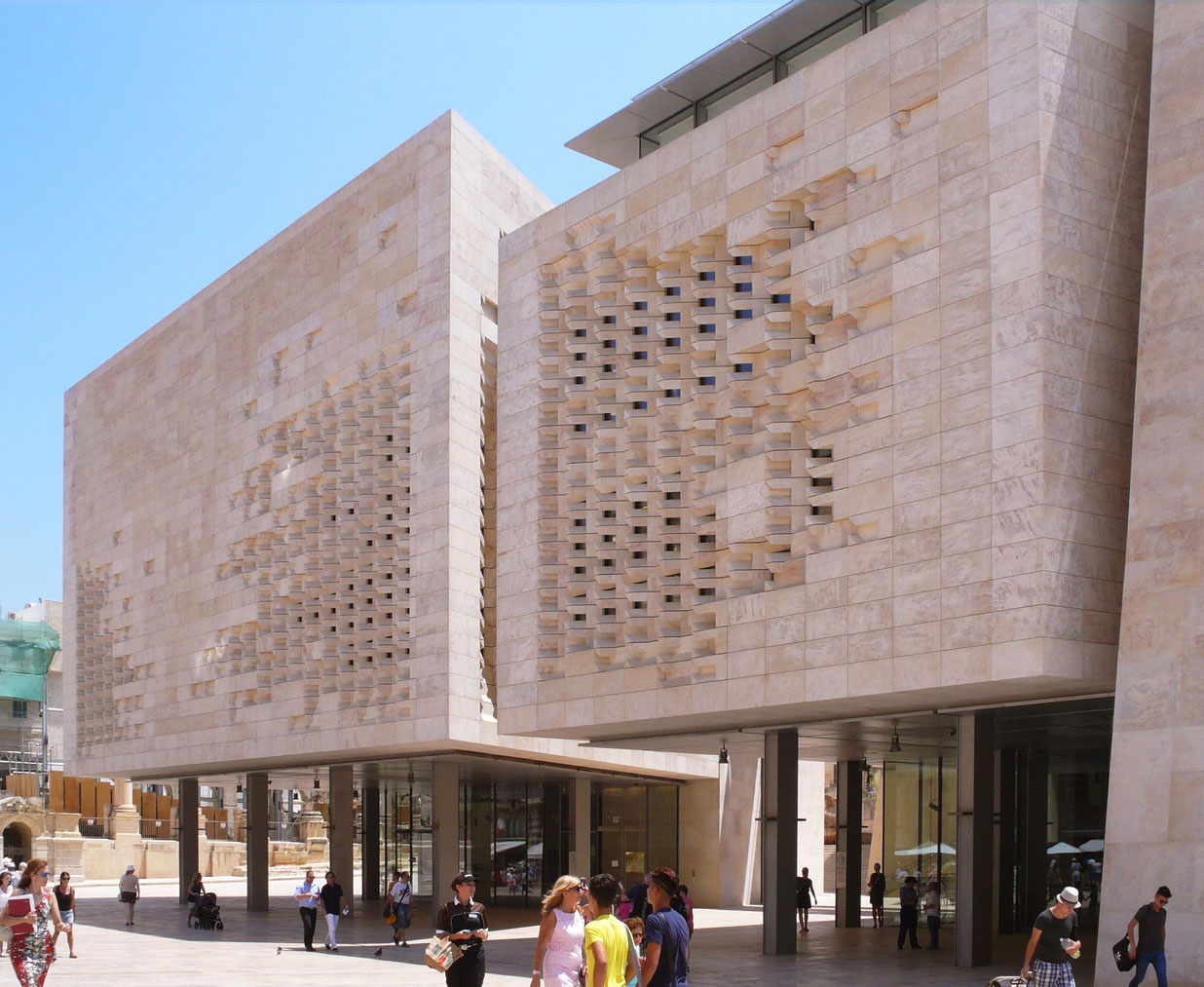 Maltský parlament Renza Piana | ASB Portal